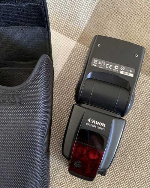 Вспышка Canon Speedlite EX580 II