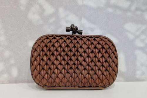 Клатч Bottega Veneta Pochette Knot