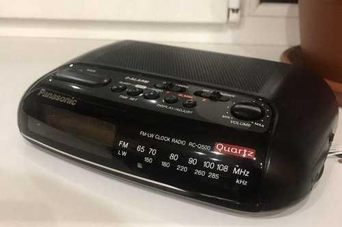 Радиоприемник будильник Panasonic RC-Q500