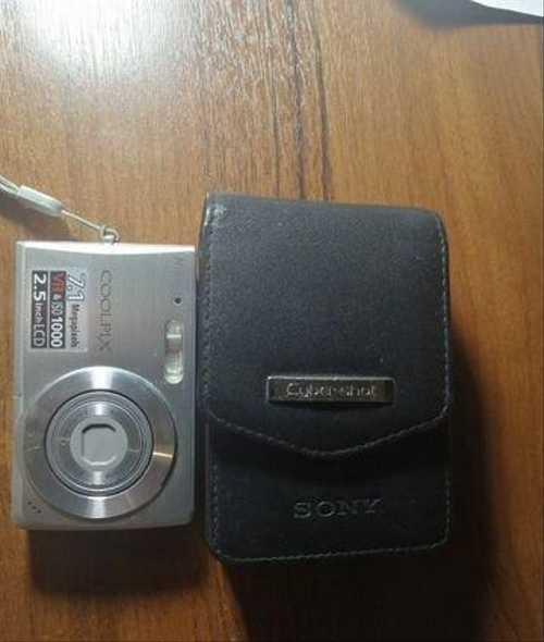 Компактный фотоаппарат Nicon S200
