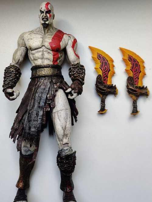 Продаю фигурку Кратоса из God of War