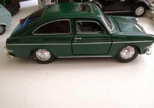 Модель Volkswagen 1600 Fastback 1/24
