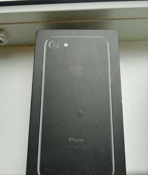 Коробка от iPhone 7 Jet Black 256gb