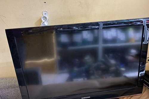 Телевизор Samsung LE-37B530P7 37 (T8200)