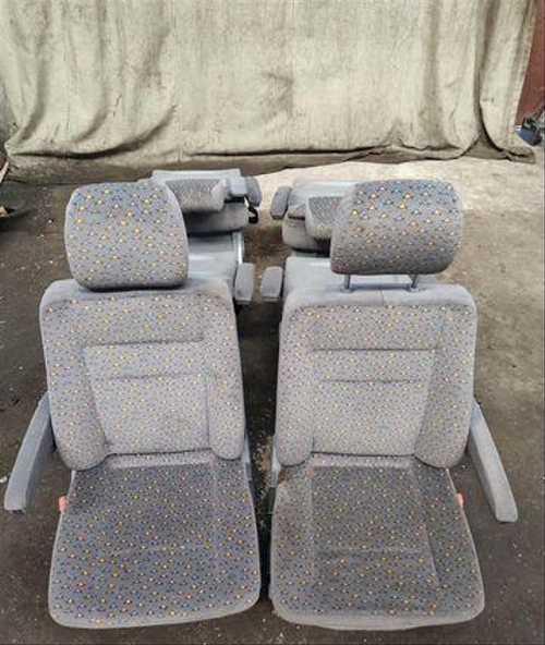 Сиденья комплект Mercedes-Benz Vito W638 1996-2003