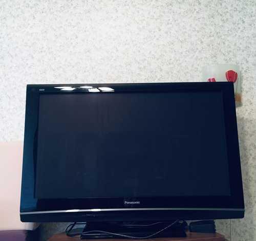 Плазменный телевизор Panasonic (42" дюйма)