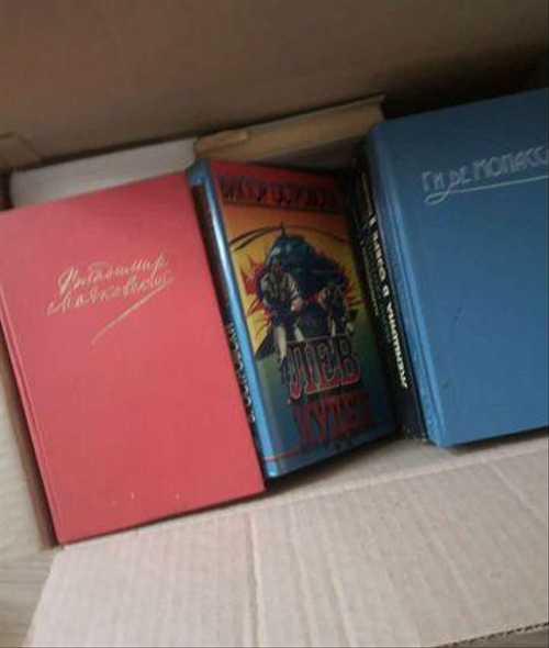 Книги разные-детективы, классика, исторические по