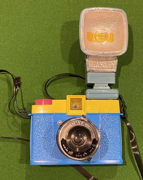 Плёночная фотокамера Diana F+ ломо