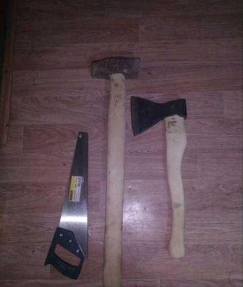 Комплект инструментов топор кувалда ножовка по дер