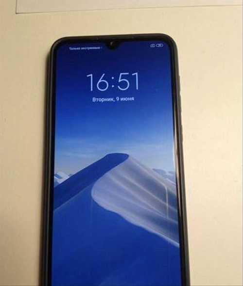 Телефон xiaomi mi9se 6Gb RAM 128Gb ROM