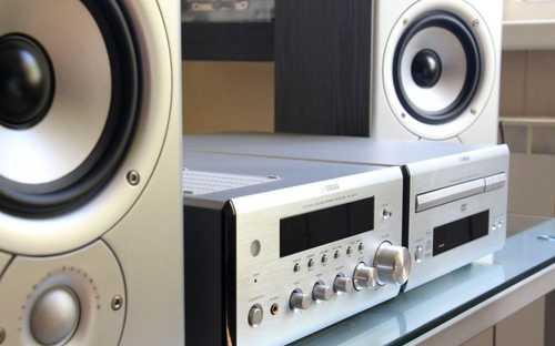 Yamaha RX-E810, DVD-E810 и Polk Audio Monitor 30