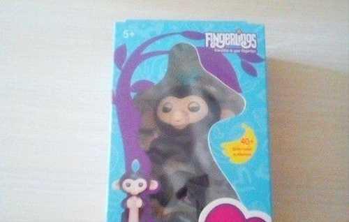 Игрушка обезьянка Fingerlings