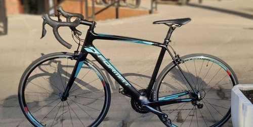 Шоссейный велосипед карбон Format 2211 54см