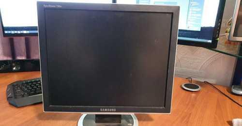 Монитор SAMSUNG 730bf 17''