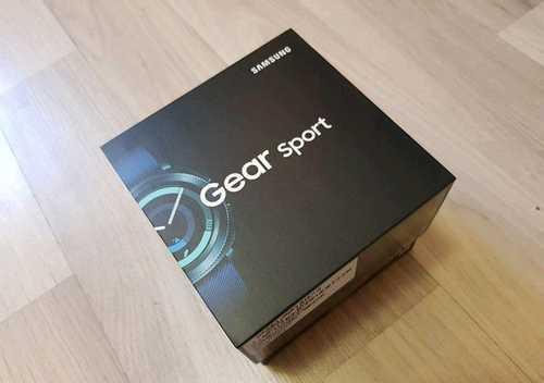 Умные часы SAMSUNG Gear Sport (синий