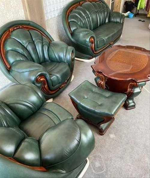 Диван, кресло. Комплект кожаной мебели