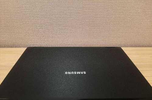 Ноутбук Samsung r710
