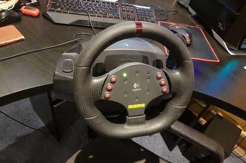 Руль Logitech momo Racing