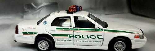 Ford crown victoria 1/42
