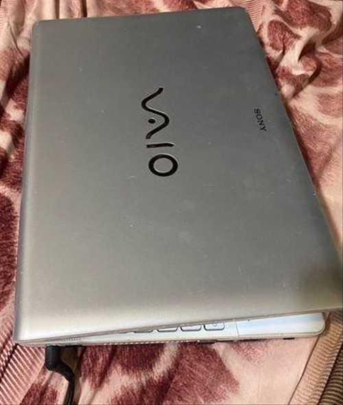 Sony Vaio ноутбук хорошее состоние рабочий