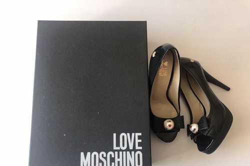 Туфли moschino оригинал новые 37