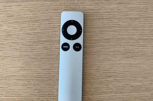 Пульт Apple Remote