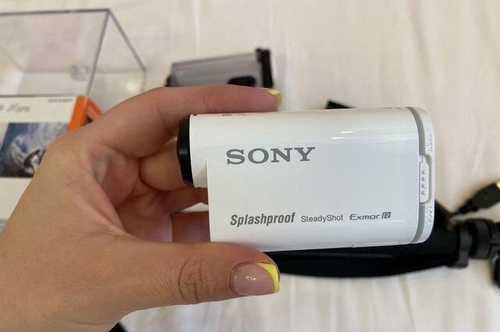 Видеокамера Sony Action AS200V