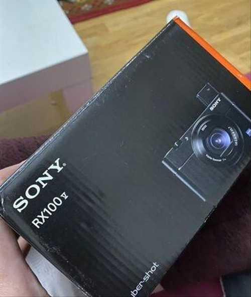 Компактный фотоаппарат sony RX100M5A