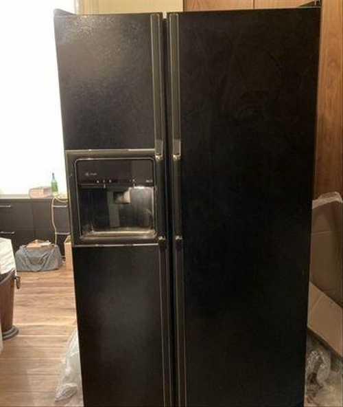 Холодильник Side by Side General Electric TPG 21PR