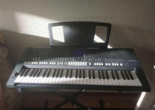 Синтезатор Yamaha PSR S650