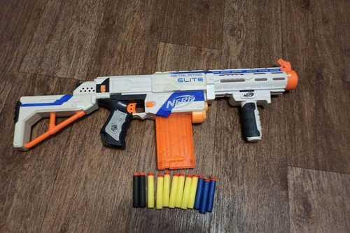 Бластер nerf elite retaliator