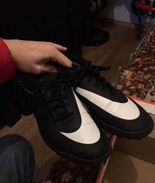 Футбольные бутсы Nike 44.5 размер