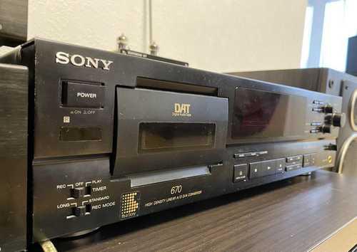 Дека Sony DAT DTC-670