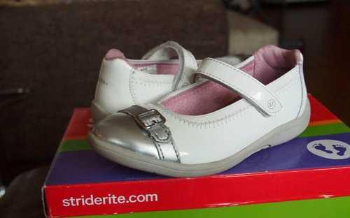 Белые кожаные лаковые туфли Stride Rite. р.28,5