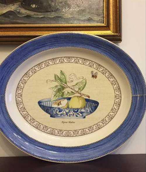 Блюдо овальное Wedgwood из коллекции Sarah s Garde