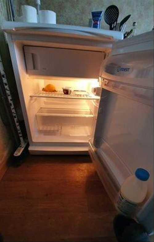 Холодильник Indesit TT-85.001-WT