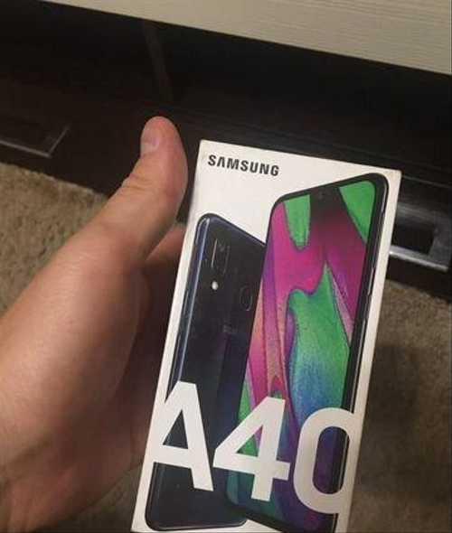 Телефон Samsung a40