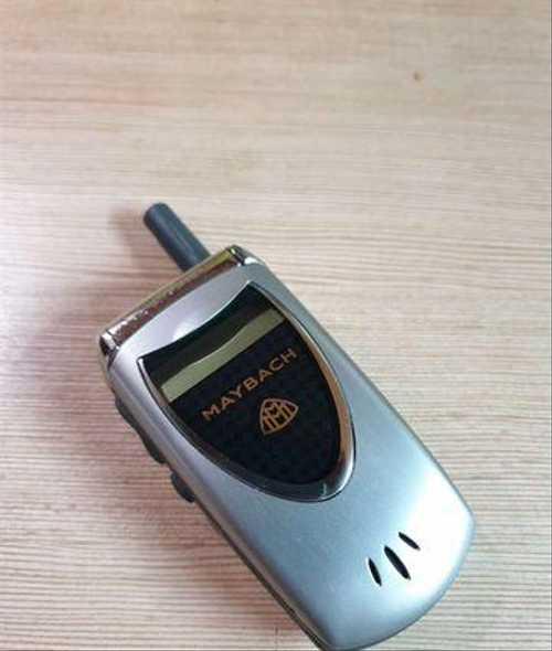 Телефон Motorola V60i Maibach