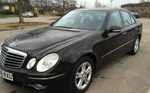 В разборке Mercedes E-Klasse W211 E220 2.2 CDi