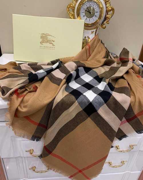 Шаль платок Burberry новая