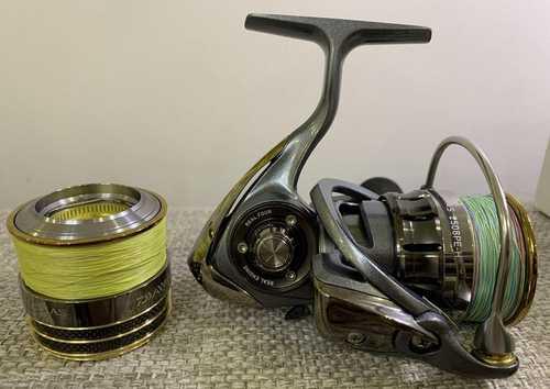 Daiwa 15 Luvias 2508PE-H + шпуля 2506
