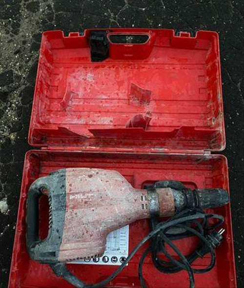 Отбойный молоток Hilti TE 1200вт-AVR