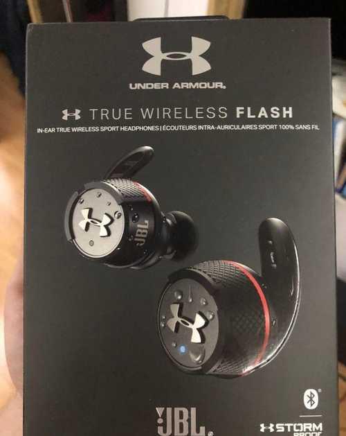 Jbl true ws белые. Jbl under armour true wireless streak black. Jbl under armour true wireless flash. наушники jbl armour true wireless streak. беспроводные наушники jbl true wireless.