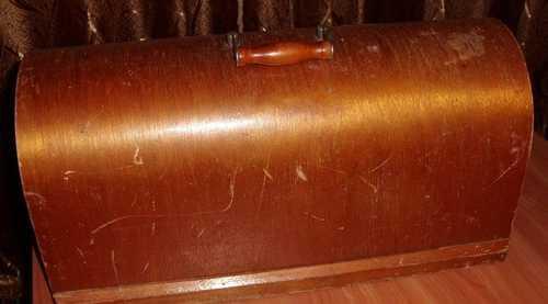 Крышка чехол кофр деревянный швейной машинки СССР