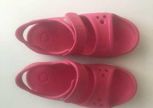 Сандалии Crocs