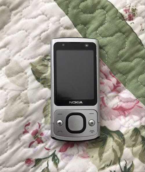 Телефон Nokia 6700