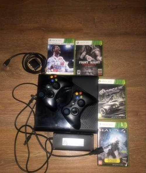 Xbox 360 e 500 gb (идеал)