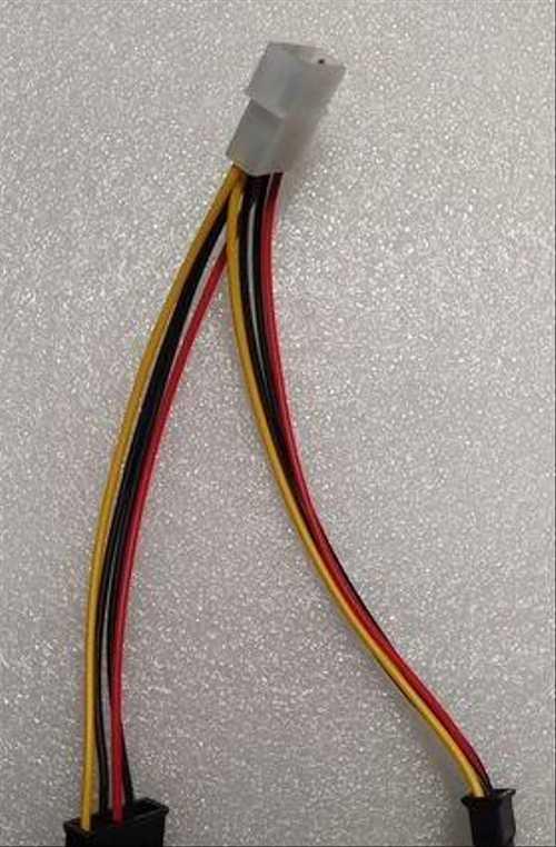 Кабель Molex 4-pin - SATA power 7-pin