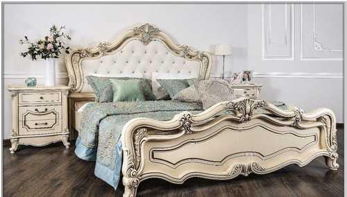 Кровати в королевском стиле