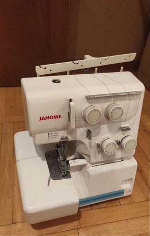 Швейная машина оверлок Janome t34